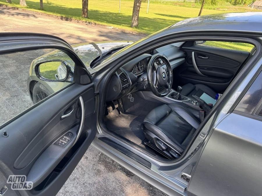BMW 118 2011 in Radviliskis, with an engine capacity of 2.00 L and mileage of 360 thousand km for 4000 €, photo 6 on AUTOMOTO.COM.LV