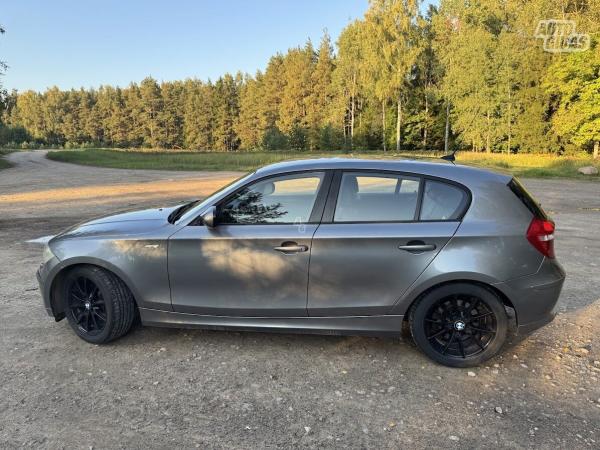 BMW 118 2011 in Radviliskis, with an engine capacity of 2.00 L and mileage of 363 thousand km for 3200 €, photo 5 on AUTOMOTO.COM.LV
