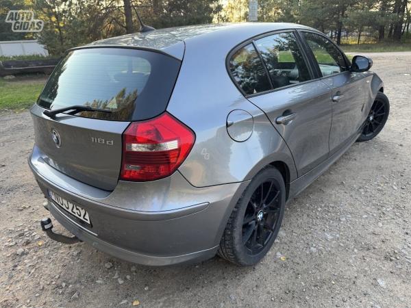 BMW 118 2011 in Radviliskis, with an engine capacity of 2.00 L and mileage of 363 thousand km for 3200 €, photo 8 on AUTOMOTO.COM.LV