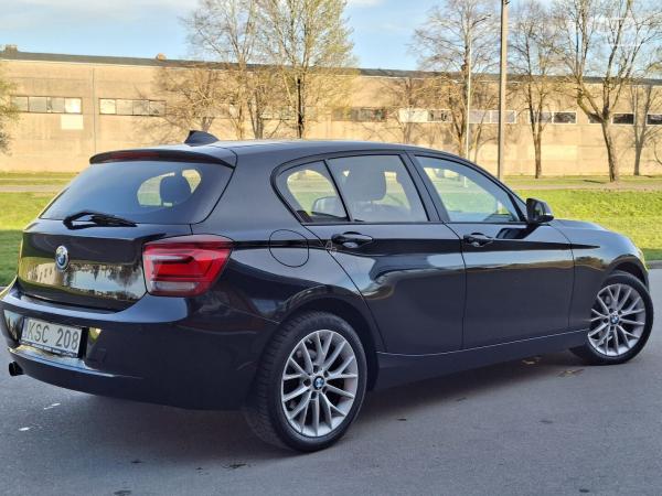 BMW 118 2012 in Silute, with an engine capacity of 2.00 L and mileage of 290 thousand km for 6000 €, photo 8 on AUTOMOTO.COM.LV