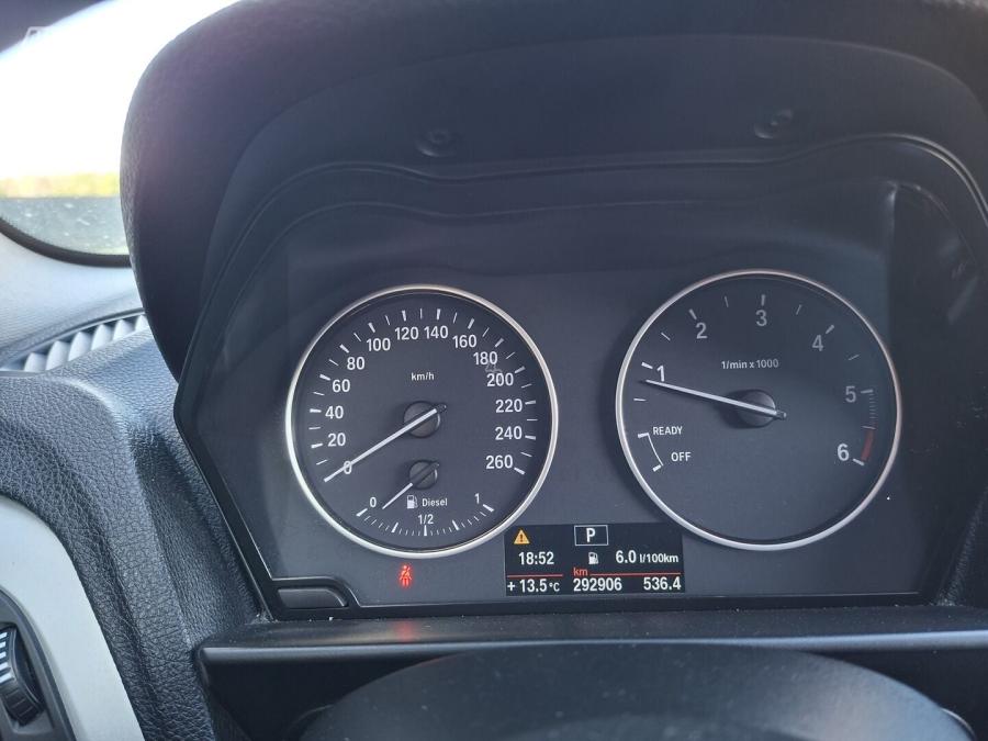 BMW 118 2012 Šilutė, ar dzinēja tilpumu 2.00 L un nobraukumu 290 tūkst. km par 6000 €, foto 18 vietnē AUTOMOTO.COM.LV