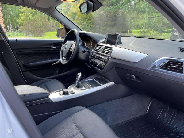 BMW 118 2017 in Kaisiadorys, with an engine capacity of 2.00 L and mileage of 266 thousand km for 8350 €, photo 7 on AUTOMOTO.COM.LV
