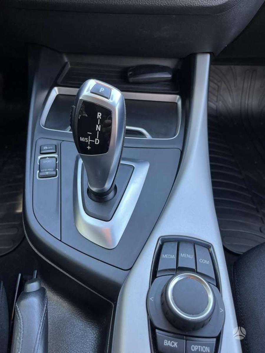 BMW 118 2017 Kaišiadorys, ar dzinēja tilpumu 2.00 L un nobraukumu 266 tūkst. km par 8350 €, foto 11 vietnē AUTOMOTO.COM.LV