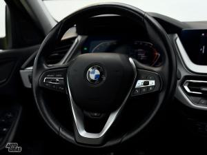 BMW 118 2022 Avižieniai, ar dzinēja tilpumu 1.50 L un nobraukumu 67 tūkst. km par 18999 €, foto 17 vietnē AUTOMOTO.COM.LV