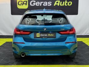 BMW 118 2022 in Vilnius, with an engine capacity of 0.00 L and mileage of 0 thousand km for 16790 €, photo 6 on AUTOMOTO.COM.LV