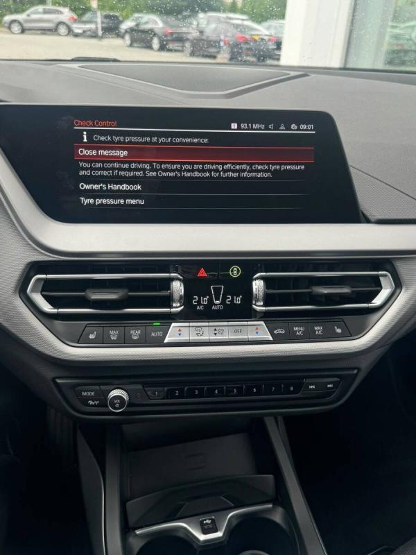 BMW 118 2023 Peetri, ar dzinēja tilpumu 1.50 L un nobraukumu 72 tūkst. km par 23650 €, foto 7 vietnē AUTOMOTO.COM.LV