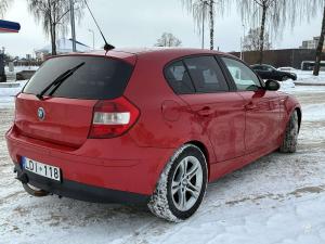 Sarkans BMW 118 2005 Rokiškis, ar dzinēja tilpumu 2.00 L un nobraukumu 395 tūkst. km par 1750 €, foto 3 vietnē AUTOMOTO.COM.LV