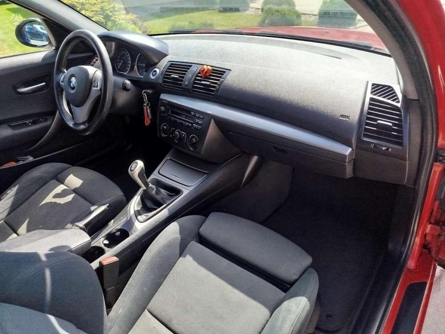 Красный БМВ 118 2005 в Каунас, объемом двигателя 1.80 л и пробегом 308 тыс. км за 2200 €, фото 13 на AUTOMOTO.COM.LV