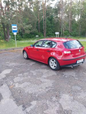 Красный БМВ 118 2006 в Друскининкай, объемом двигателя 2.00 л и пробегом 337 тыс. км за 2149 €, фото 6 на AUTOMOTO.COM.LV
