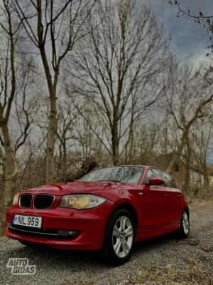 Red BMW 118 2007 in Panevezys, with an engine capacity of 2.00 L and mileage of 354 thousand km for 2650 €, photo 4 on AUTOMOTO.COM.LV