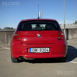 Sarkans BMW 118 2007 Rīga, ar dzinēja tilpumu 2.00 L un nobraukumu 165 tūkst. km par 3400 €, foto 4 vietnē AUTOMOTO.COM.LV