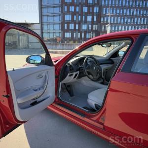 Sarkans BMW 118 2007 Rīga, ar dzinēja tilpumu 2.00 L un nobraukumu 165 tūkst. km par 3400 €, foto 9 vietnē AUTOMOTO.COM.LV
