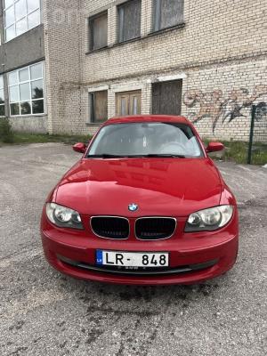 Sarkans BMW 118 2007 Talsi, ar dzinēja tilpumu 2.00 L un nobraukumu 304 tūkst. km par 2500 €, foto 3 vietnē AUTOMOTO.COM.LV