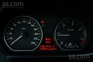 Красный БМВ 118 2007 в Елгава, объемом двигателя 2.00 л и пробегом 305 тыс. км за 2990 €, фото 13 на AUTOMOTO.COM.LV