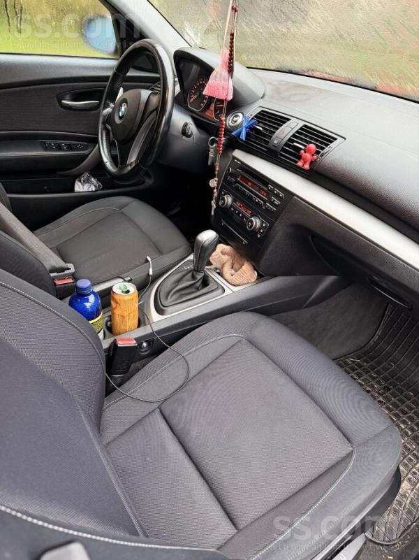 Sarkans BMW 118 2008 Jelgava, ar dzinēja tilpumu 2.00 L un nobraukumu 165 tūkst. km par 2900 €, foto 5 vietnē AUTOMOTO.COM.LV