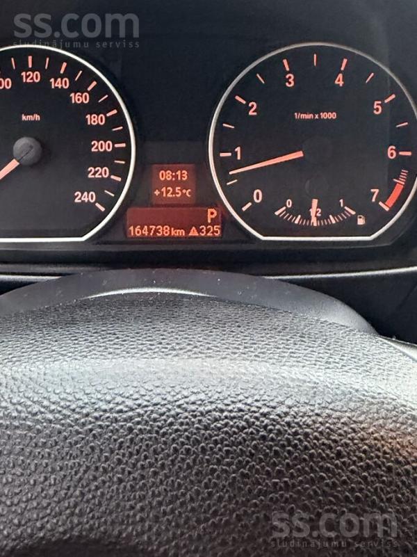 Sarkans BMW 118 2008 Jelgava, ar dzinēja tilpumu 2.00 L un nobraukumu 165 tūkst. km par 2900 €, foto 8 vietnē AUTOMOTO.COM.LV