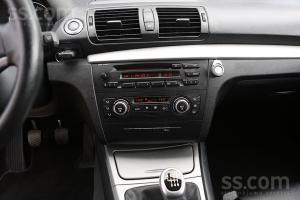 Sarkans BMW 118 2009 Tukums, ar dzinēja tilpumu 2.00 L un nobraukumu 190 tūkst. km par 4999 €, foto 17 vietnē AUTOMOTO.COM.LV