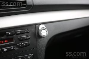 Sarkans BMW 118 2009 Tukums, ar dzinēja tilpumu 2.00 L un nobraukumu 190 tūkst. km par 4999 €, foto 19 vietnē AUTOMOTO.COM.LV