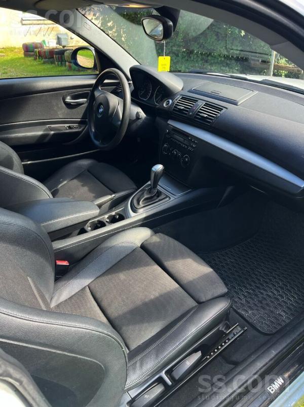 Balts BMW 118 2007 Dobele, ar dzinēja tilpumu 1.80 L un nobraukumu 341 tūkst. km par 4500 €, foto 4 vietnē AUTOMOTO.COM.LV