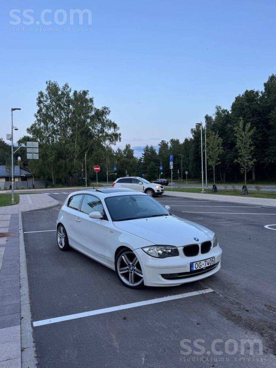 Balts BMW 118 2008 Rīga, ar dzinēja tilpumu 2.00 L un nobraukumu 311 tūkst. km par 4400 €, foto 1 vietnē AUTOMOTO.COM.LV