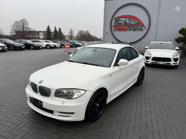 Balts BMW 118 2010 Telšiai, ar dzinēja tilpumu 2.00 L un nobraukumu 222 tūkst. km par 3800 €, foto 2 vietnē AUTOMOTO.COM.LV