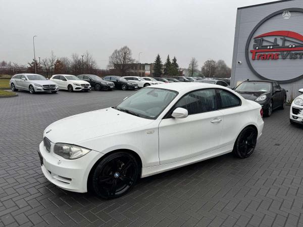 Balts BMW 118 2010 Telšiai, ar dzinēja tilpumu 2.00 L un nobraukumu 222 tūkst. km par 3800 €, foto 3 vietnē AUTOMOTO.COM.LV