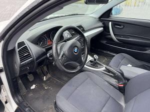Balts BMW 118 2010 Telšiai, ar dzinēja tilpumu 2.00 L un nobraukumu 222 tūkst. km par 3800 €, foto 12 vietnē AUTOMOTO.COM.LV