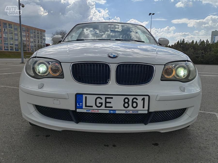 Белый БМВ 118 2007 в Шяуляй, объемом двигателя 2.00 л и пробегом 290 тыс. км за 3300 €, фото 7 на AUTOMOTO.COM.LV