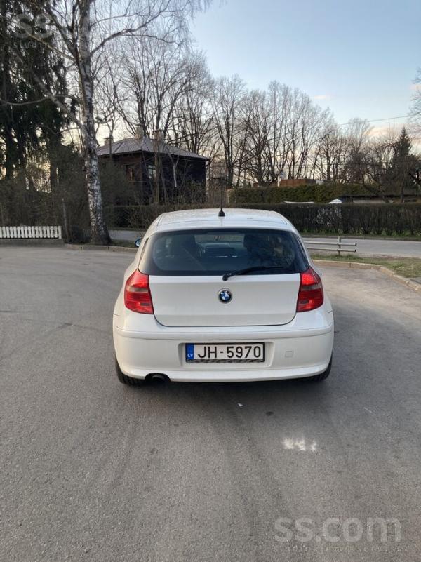 Balts BMW 118 2007 Rīga, ar dzinēja tilpumu 2.00 L un nobraukumu 265 tūkst. km par 2700 €, foto 3 vietnē AUTOMOTO.COM.LV