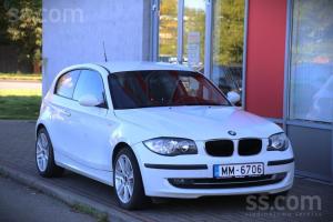 White BMW 118 2007 in Riga, with an engine capacity of 2.00 L and mileage of 367 thousand km for 3795 €, photo 5 on AUTOMOTO.COM.LV