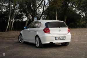 Balts BMW 118 2008 Kėdainiai, ar dzinēja tilpumu 2.00 L un nobraukumu 219 tūkst. km par 4600 €, foto  vietnē AUTOMOTO.COM.LV