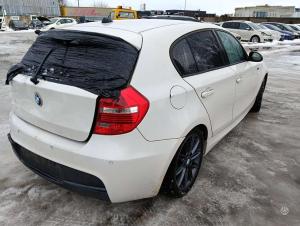 White BMW 118 2008 in Marijampole, with an engine capacity of 2.00 L and mileage of 396 thousand km for 3500 €, photo 8 on AUTOMOTO.COM.LV