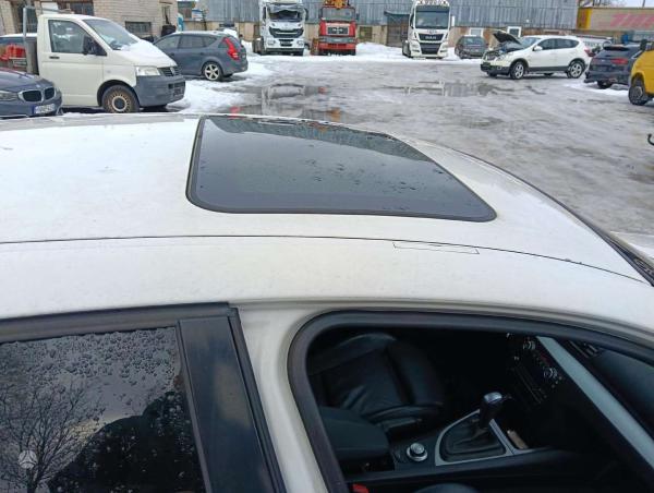 Balts BMW 118 2008 Marijampole, ar dzinēja tilpumu 2.00 L un nobraukumu 396 tūkst. km par 3500 €, foto 11 vietnē AUTOMOTO.COM.LV