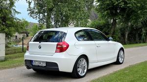 White BMW 118 2008 in Marijampole, with an engine capacity of 2.00 L and mileage of 205 thousand km for 3850 €, photo 5 on AUTOMOTO.COM.LV