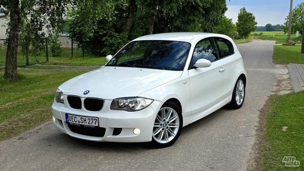 White BMW 118 2008 in Marijampole, with an engine capacity of 2.00 L and mileage of 205 thousand km for 3850 €, photo 10 on AUTOMOTO.COM.LV