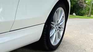 White BMW 118 2008 in Marijampole, with an engine capacity of 2.00 L and mileage of 205 thousand km for 3850 €, photo 13 on AUTOMOTO.COM.LV