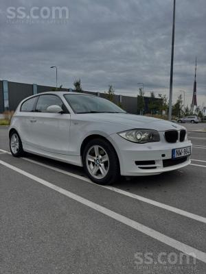 Balts BMW 118 2008 Rīga, ar dzinēja tilpumu 2.00 L un nobraukumu 225 tūkst. km par 3500 €, foto 3 vietnē AUTOMOTO.COM.LV