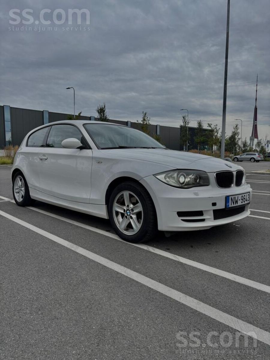 Balts BMW 118 2008 Rīga, ar dzinēja tilpumu 2.00 L un nobraukumu 225 tūkst. km par 3500 €, foto 3 vietnē AUTOMOTO.COM.LV