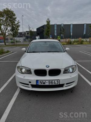 Balts BMW 118 2008 Rīga, ar dzinēja tilpumu 2.00 L un nobraukumu 225 tūkst. km par 3500 €, foto 4 vietnē AUTOMOTO.COM.LV