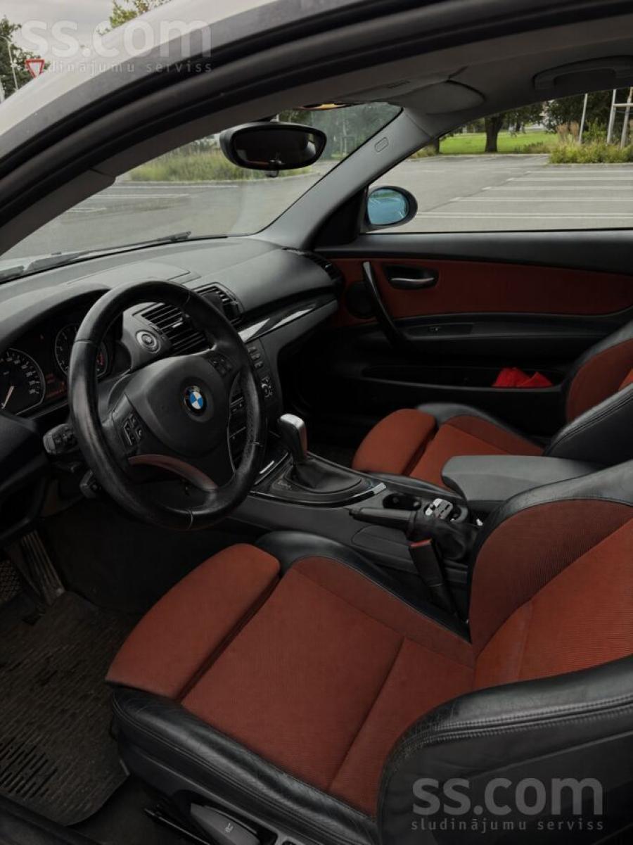 Balts BMW 118 2008 Rīga, ar dzinēja tilpumu 2.00 L un nobraukumu 225 tūkst. km par 3500 €, foto 11 vietnē AUTOMOTO.COM.LV