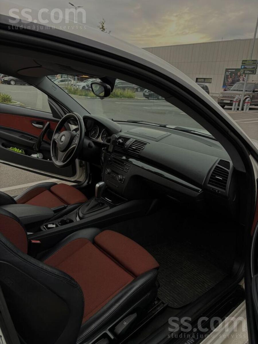 Balts BMW 118 2008 Rīga, ar dzinēja tilpumu 2.00 L un nobraukumu 225 tūkst. km par 3500 €, foto 12 vietnē AUTOMOTO.COM.LV