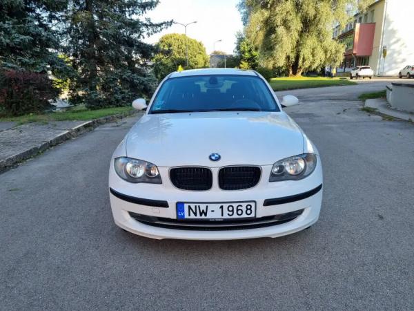 White BMW 118 2008 in Jekabpils, with an engine capacity of 2.00 L and mileage of 265 thousand km for 4250 €, photo 3 on AUTOMOTO.COM.LV