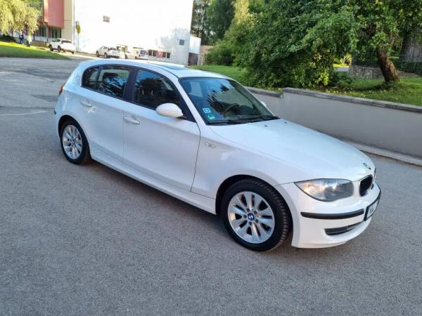White BMW 118 2008 in Jekabpils, with an engine capacity of 2.00 L and mileage of 265 thousand km for 4250 €, photo 5 on AUTOMOTO.COM.LV