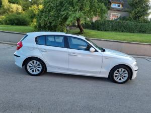 White BMW 118 2008 in Jekabpils, with an engine capacity of 2.00 L and mileage of 265 thousand km for 4250 €, photo 7 on AUTOMOTO.COM.LV