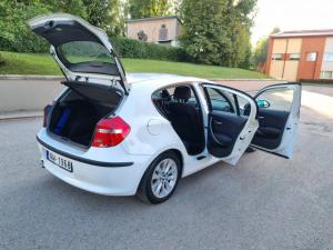White BMW 118 2008 in Jekabpils, with an engine capacity of 2.00 L and mileage of 265 thousand km for 4250 €, photo 25 on AUTOMOTO.COM.LV