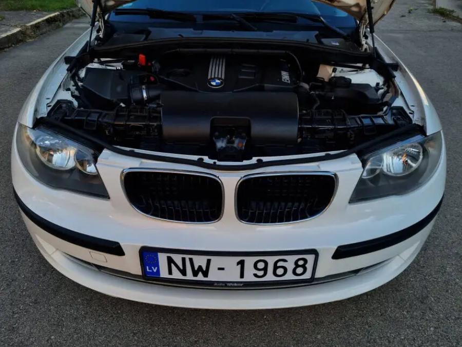White BMW 118 2008 in Jekabpils, with an engine capacity of 2.00 L and mileage of 265 thousand km for 4250 €, photo 26 on AUTOMOTO.COM.LV