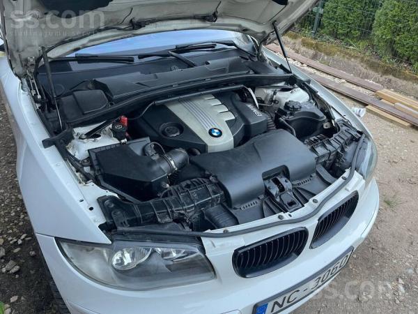 White BMW 118 2008 in Riga, with an engine capacity of 2.00 L and mileage of 300 thousand km for 4000 €, photo 9 on AUTOMOTO.COM.LV