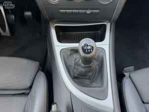 Balts BMW 118 2008 Kauņa, ar dzinēja tilpumu 2.00 L un nobraukumu 205 tūkst. km par 3999 €, foto 17 vietnē AUTOMOTO.COM.LV