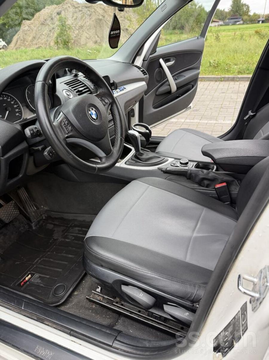 Balts BMW 118 2008 Rīga, ar dzinēja tilpumu 2.00 L un nobraukumu 237 tūkst. km par 3500 €, foto 11 vietnē AUTOMOTO.COM.LV