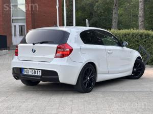 White BMW 118 2009 in Tukums, with an engine capacity of 1.80 L and mileage of 0 thousand km for 4100 €, photo 3 on AUTOMOTO.COM.LV